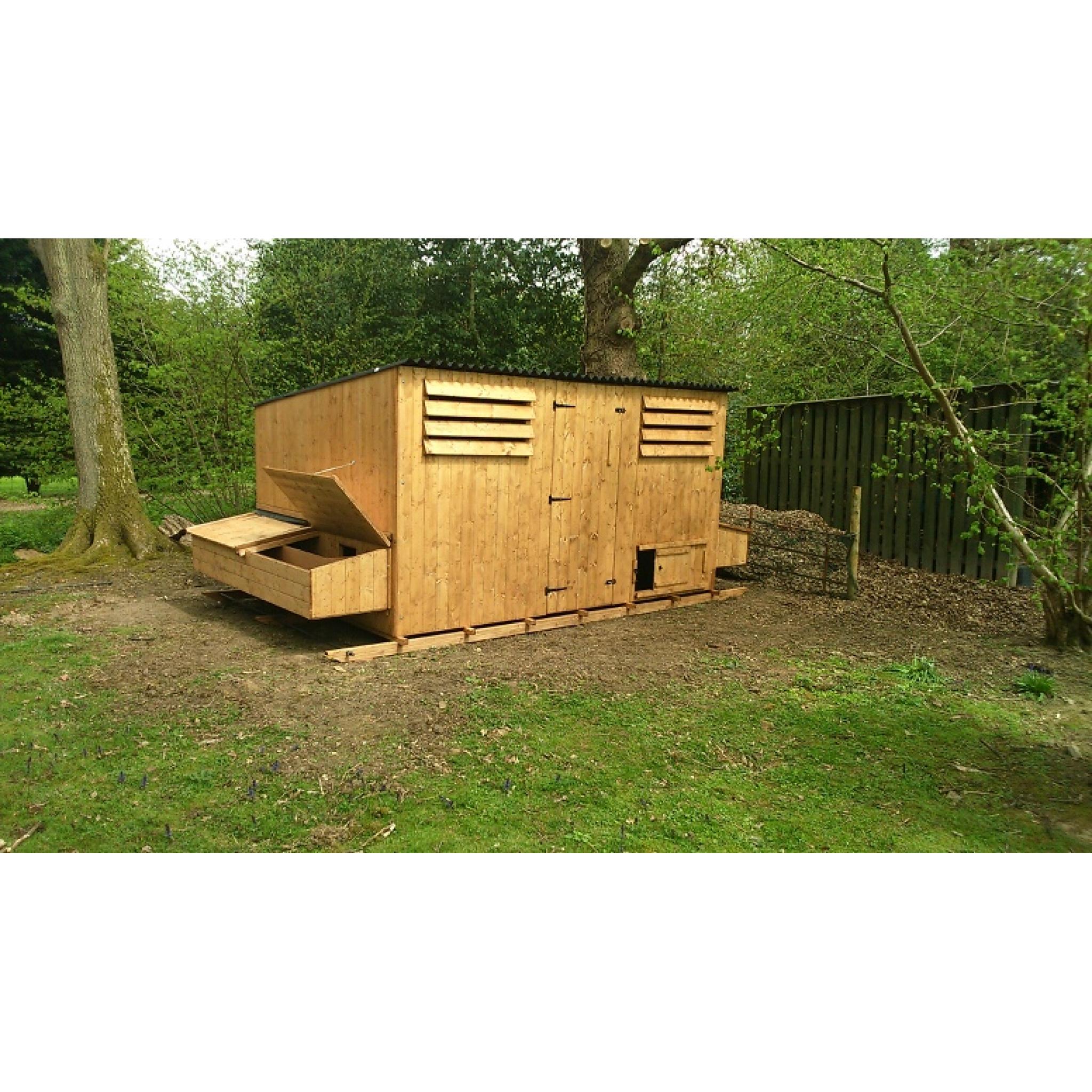 Maxi Poultry Housing