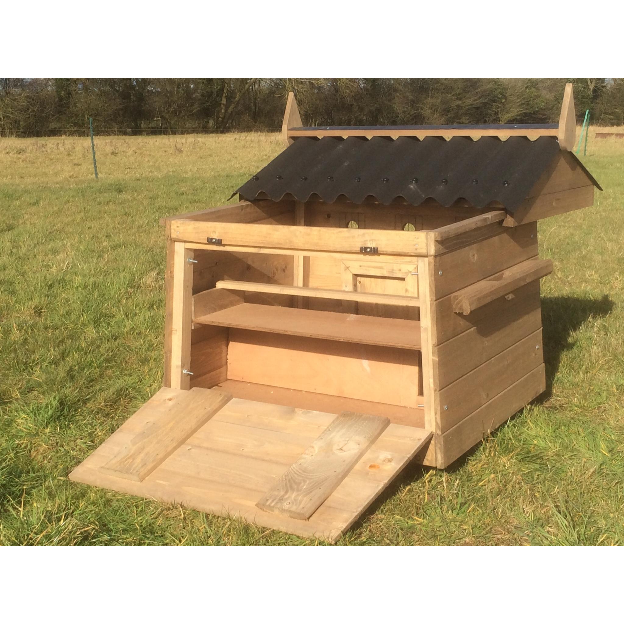 Chalet Hen House