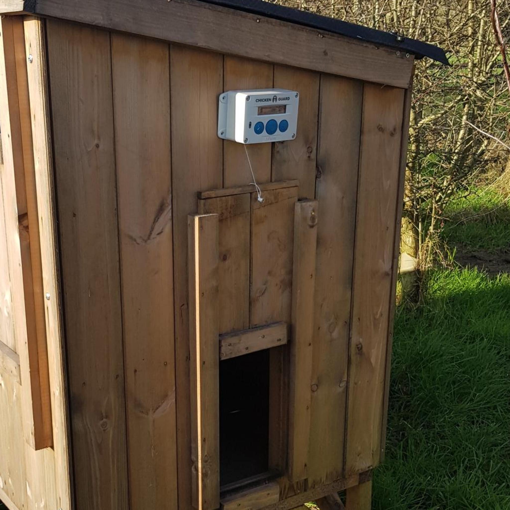 Classic 20 Poultry Housing